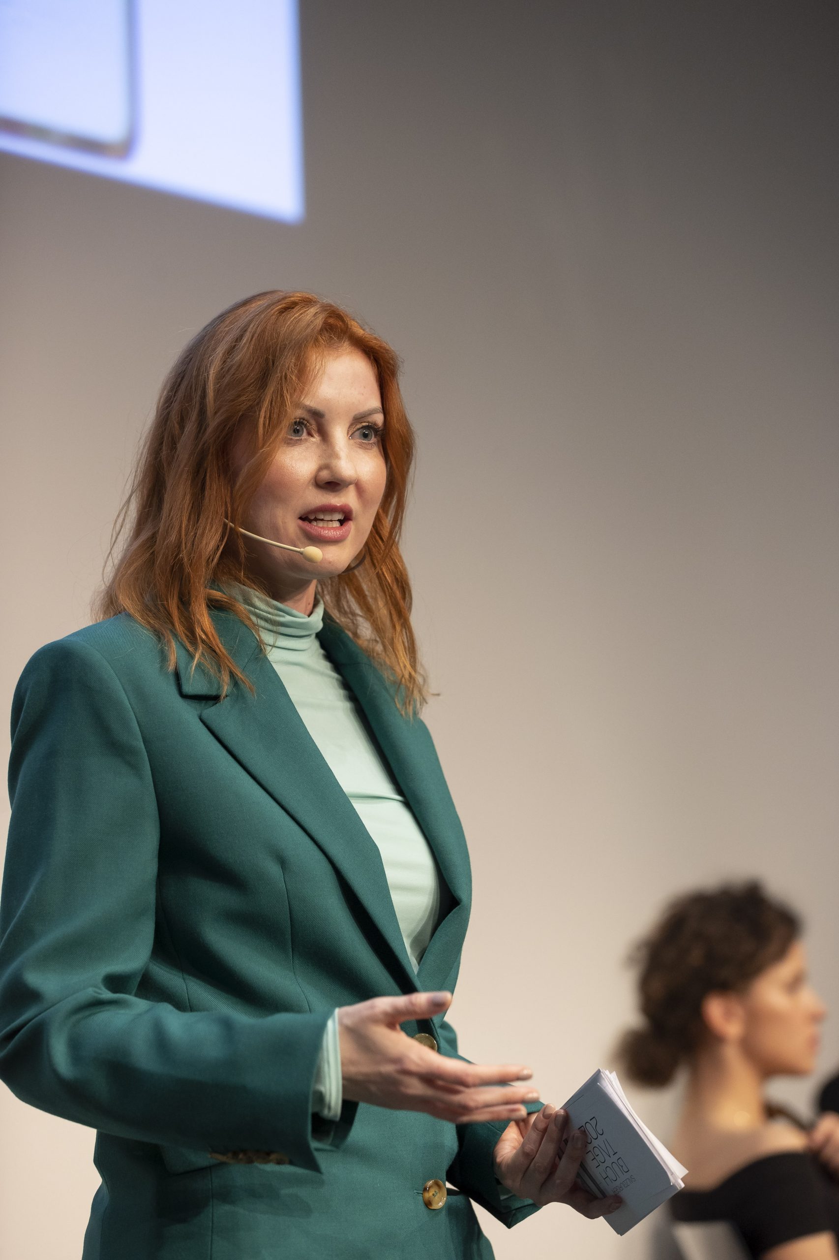 Moderatorin - Franziska Kurz